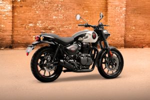 Royal Enfield Hunter 350 Tokyo Black Colour