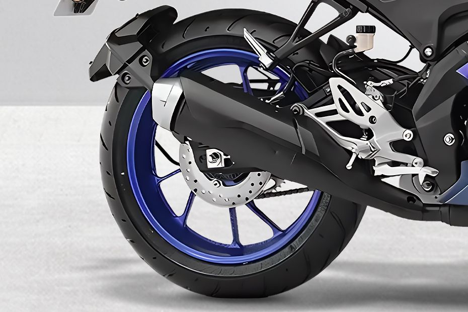 Yamaha R15 V4 Images, R15 V4 Photos & Videos, 360 view