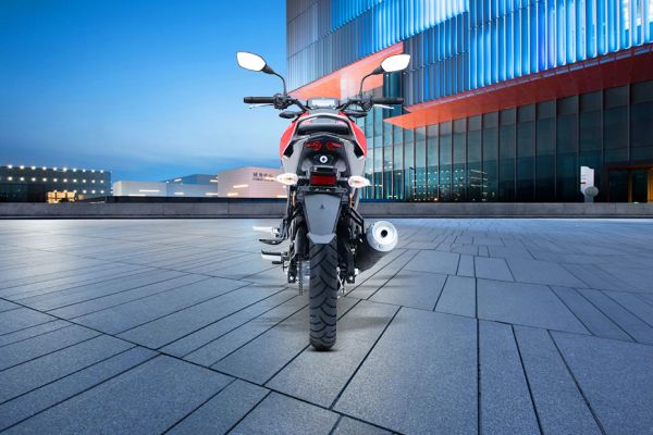 TVS Raider iGO - On Road Price, RTO, Insurance, Features, Colours ...