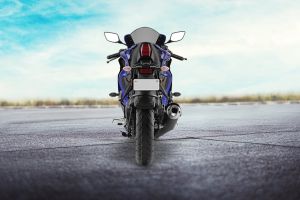 Yamaha R15 V4 Racing Blue, Intensity White, And Vivid Magenta - On Road ...