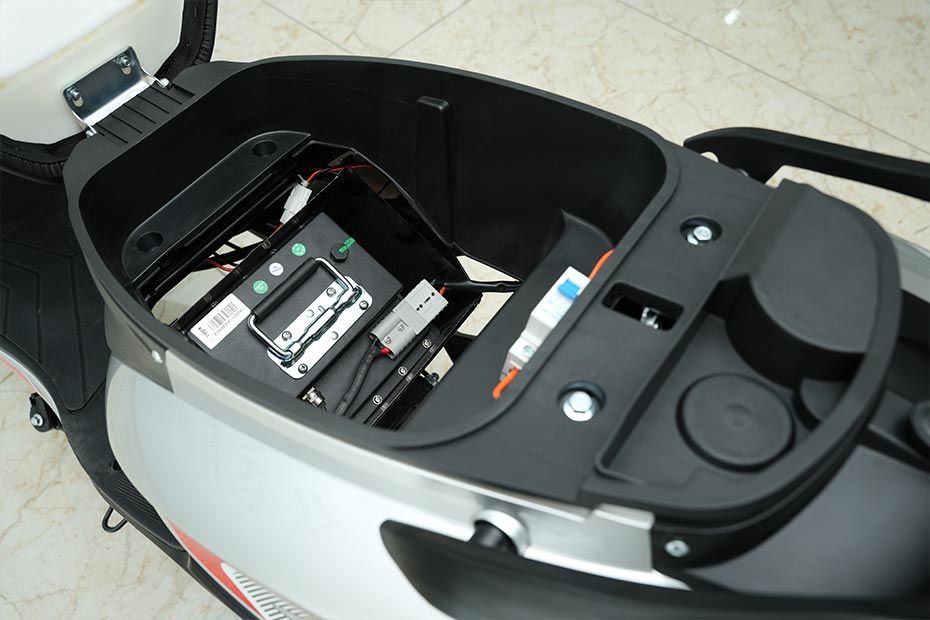 Ampere Reo Images, Reo Photos & Videos, 360 view