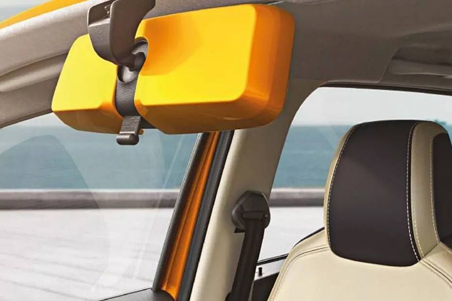 Renault Triber Images, Triber Interior & Exterior Photos, 360 View ...