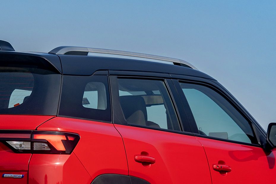 Maruti Brezza Images, Brezza Interior & Exterior Photos, 360 View ...