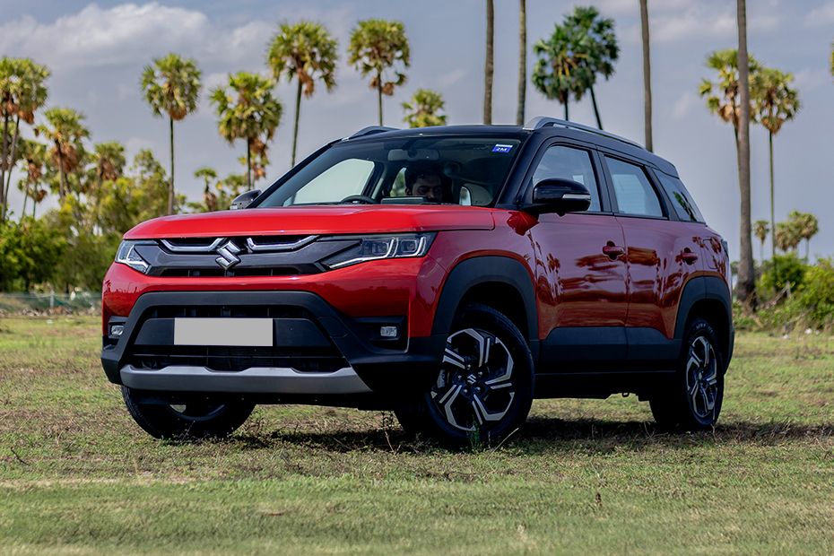 Maruti Brezza Images, Brezza Interior & Exterior Photos, 360 View ...