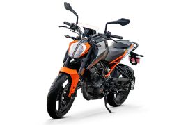 KTM 160 Duke mileage - 36.5 kmpl Average Fuel Efficiency (ARAI Mileage ...