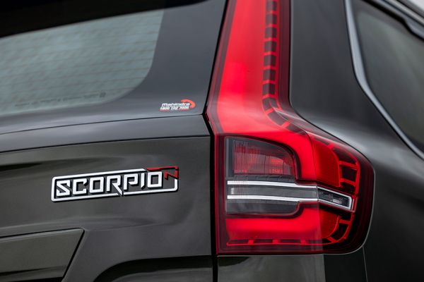 Mahindra Scorpio N Z2 E - On Road Price, RTO, Insurance, Features ...