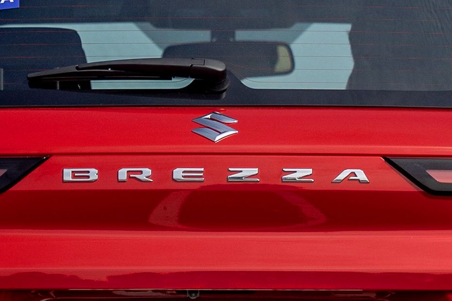 Maruti Brezza Images, Brezza Interior & Exterior Photos, 360 View ...