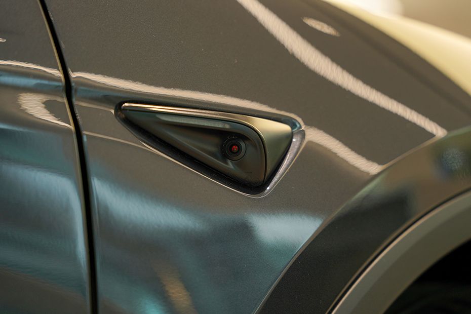 Tesla Model Y Images, Model Y Interior & Exterior Photos, 360 View ...