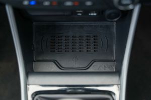 Maruti Brezza vs Tata Punch Compare Prices, Specs, Features @ ZigWheels