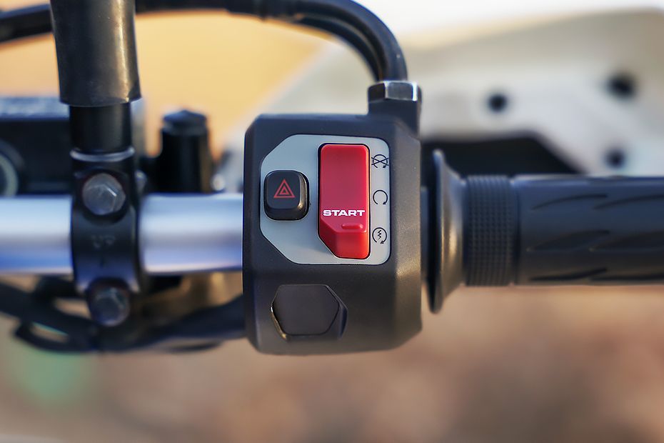 Hero XPulse 210 Images, XPulse 210 Photos & Videos, 360 view