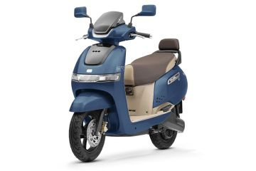 Bajaj Freedom 125 vs TVS iQube ST - Compare Prices, Specs, Features