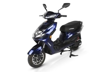 Bajaj Chetak C2501 vs e-Sprinto LS - Compare Prices, Specs, Features