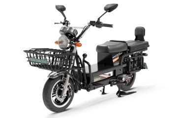 Ducati XDiavel V4 vs Komaki XGT CAT 2.0 - Compare Prices, Specs, Features