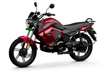 Bajaj 2025 Chetak vs Revolt RV1 - Compare Prices, Specs, Features
