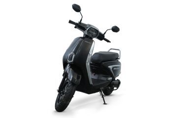 Seeka Sting Ray vs Sokudo Select - Compare Prices, Specs, Features