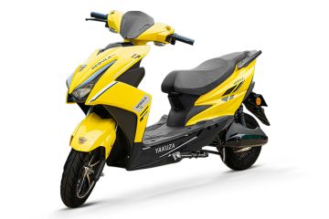 Triumph Daytona 660 vs Yakuza Electric Nebula - Compare Prices, Specs ...