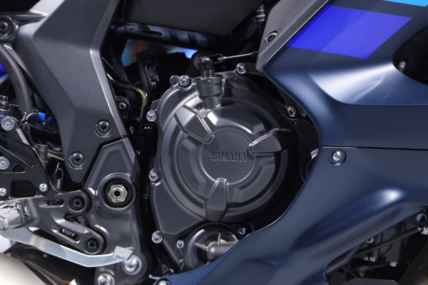 Yamaha R7, Estimated Price Rs 10 Lakh, Launch Date 2025, Specs, Images ...