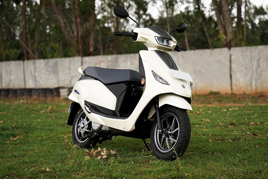 Suzuki e Access Images, e Access Photos & Videos, 360 view