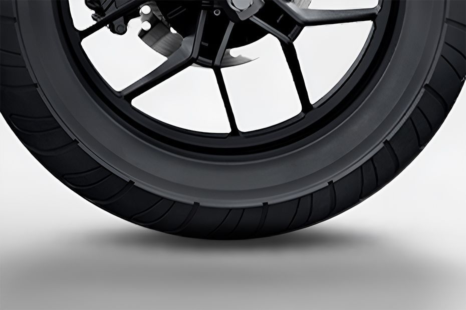Aprilia SR 125 hp.e Images, SR 125 hp.e Photos & Videos, 360 view