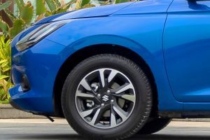 Maruti Swift Colours – All 10 Colour Options with Images | ZigWheels