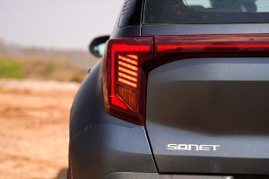 Kia Sonet Colours – All 9 Colour Options with Images | ZigWheels