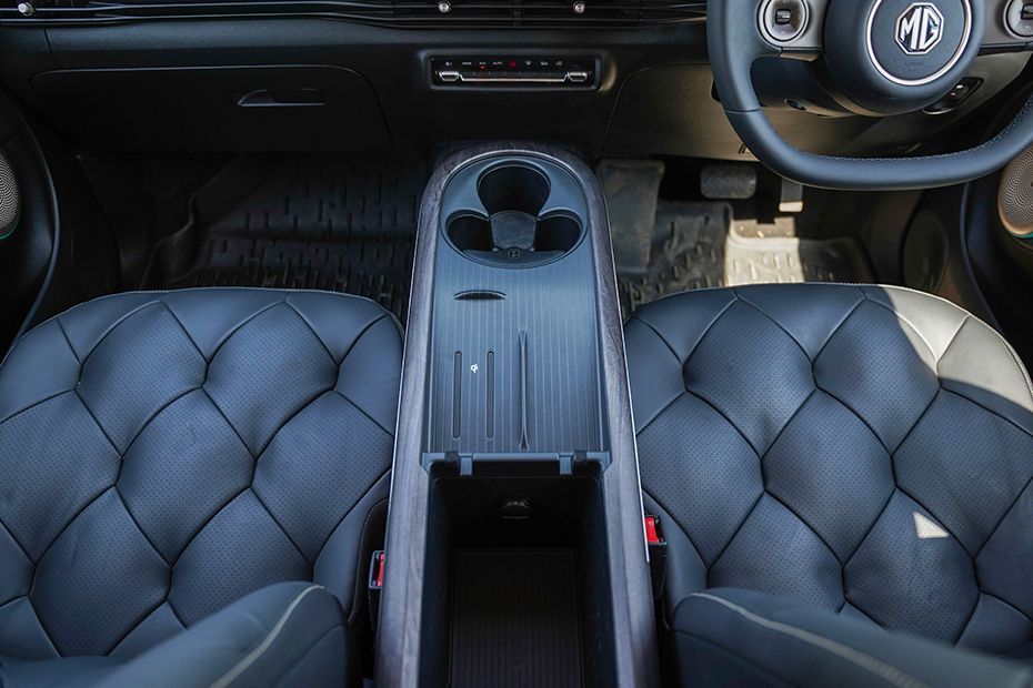 MG Windsor EV Images, Windsor EV Interior & Exterior Photos, 360 View ...