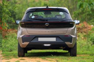 Tata Altroz Pure Grey Colour