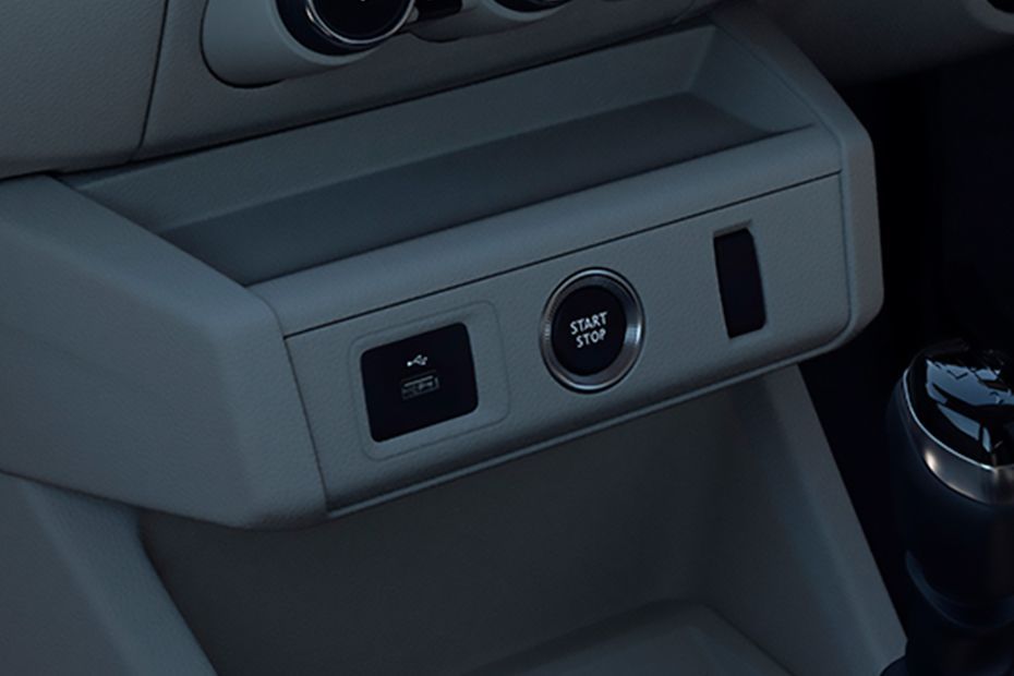 Renault Triber Images, Triber Interior & Exterior Photos, 360 View ...
