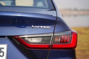 Honda Amaze Meteoroid Grey Metallic Colour