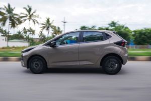 Tata Altroz Pure Grey Colour