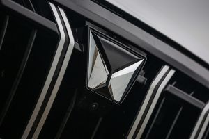 Mahindra XUV700 Colors (9 colours) - XUV700 Color Images | ZigWheels