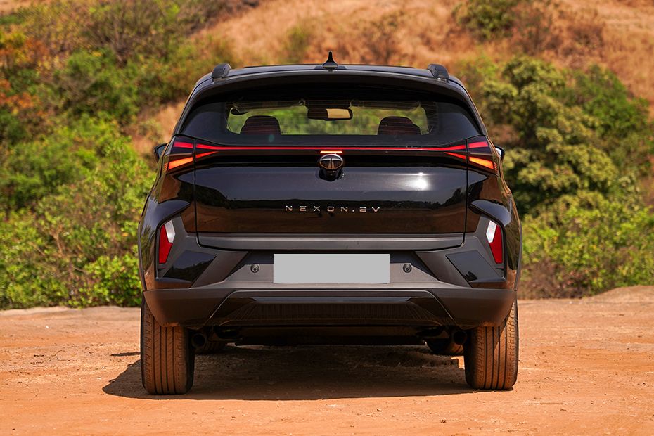 Tata Nexon EV Images, Nexon EV Interior & Exterior Photos, 360 View ...