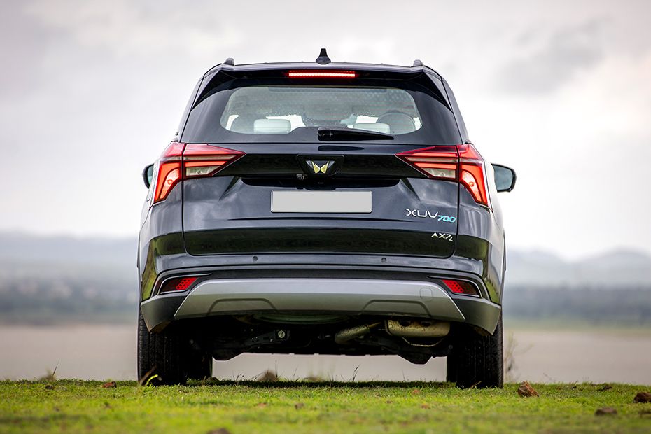 Mahindra XUV700 Images, XUV700 Interior & Exterior Photos, 360 View ...