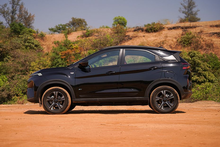 Tata Nexon EV Images, Nexon EV Interior & Exterior Photos, 360 View ...