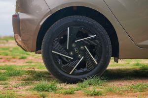 Tata Altroz Pure Grey Colour