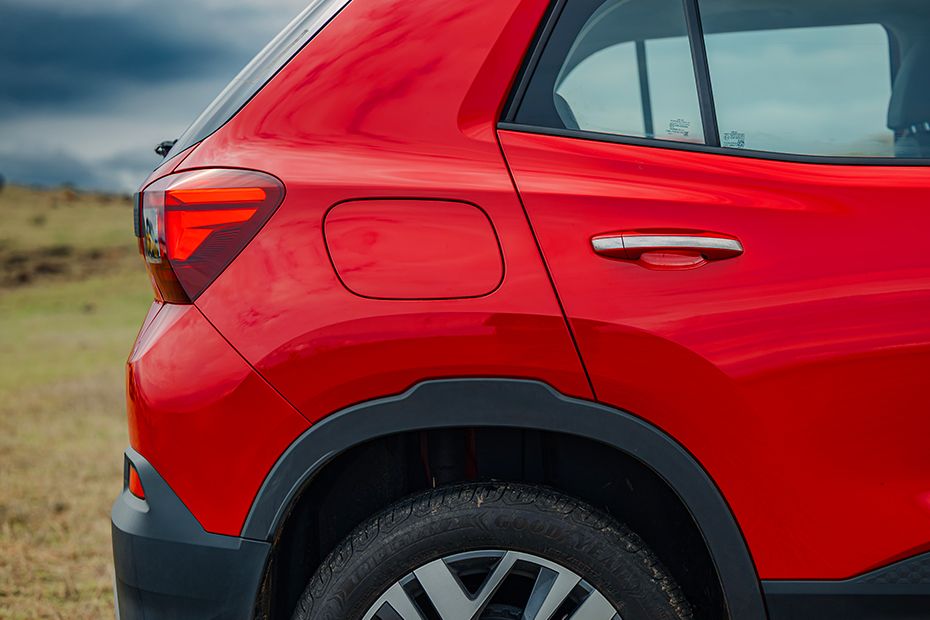 Skoda Kylaq Images, Kylaq Interior & Exterior Photos, 360 View, Videos ...