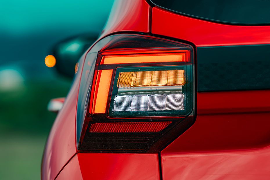 Skoda Kylaq Images, Kylaq Interior & Exterior Photos, 360 View, Videos ...