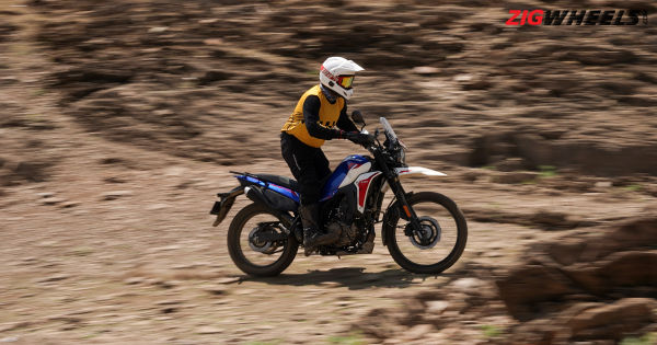 Hero XPulse 210 Price - Mileage, Images, Colours | ZigWheels