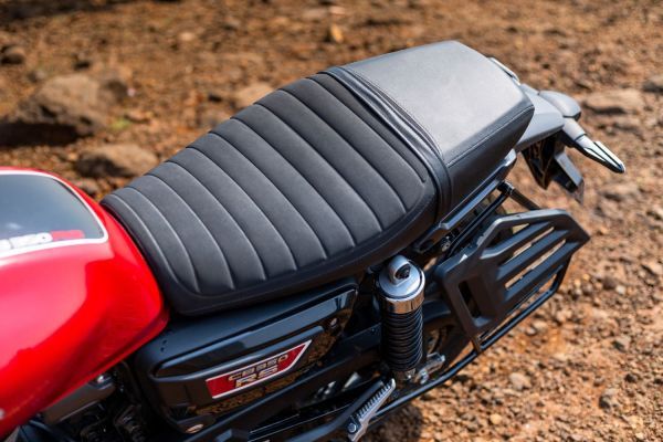 Honda CB350RS Price - Mileage, Images, Colours | ZigWheels