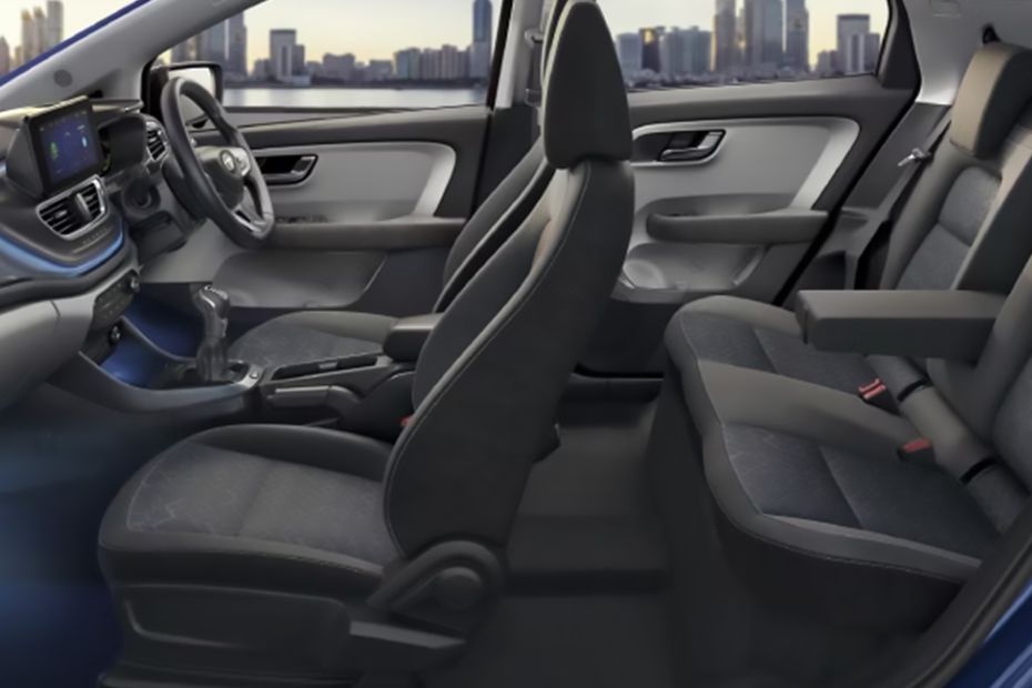 Tata Altroz Images, Altroz Interior & Exterior Photos, 360 View, Videos ...