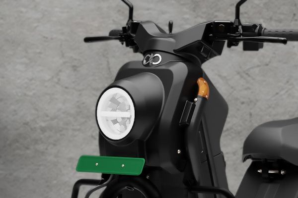 BNC Motors Challenger Price, 180km Range, Charging Time Images, colours, Mileage & Reviews