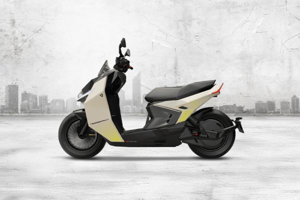Ultraviolette Tesseract 6 kWh - Check Mileage, Specs, Launch Date ...