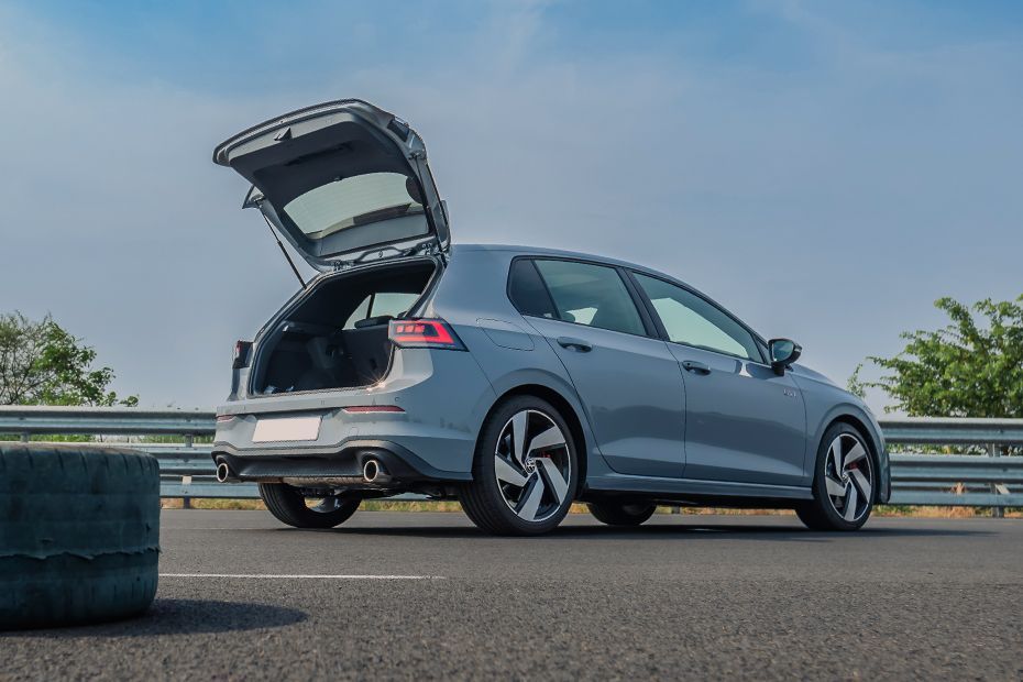 Volkswagen Golf GTI Images, Golf GTI Interior & Exterior Photos, 360 ...