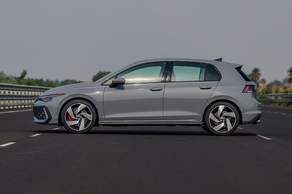 Volkswagen Golf GTI Images, Golf GTI Interior & Exterior Photos, 360 ...