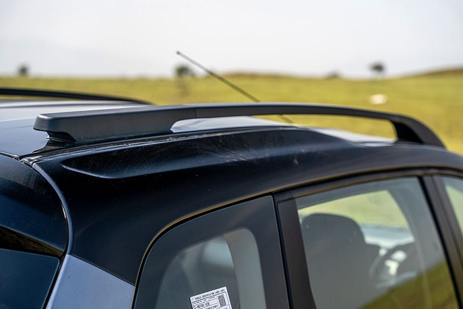 Renault Triber Images, Triber Interior & Exterior Photos, 360 View ...