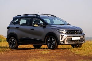 Renault Triber Colours – All 9 Colour Options with Images | ZigWheels
