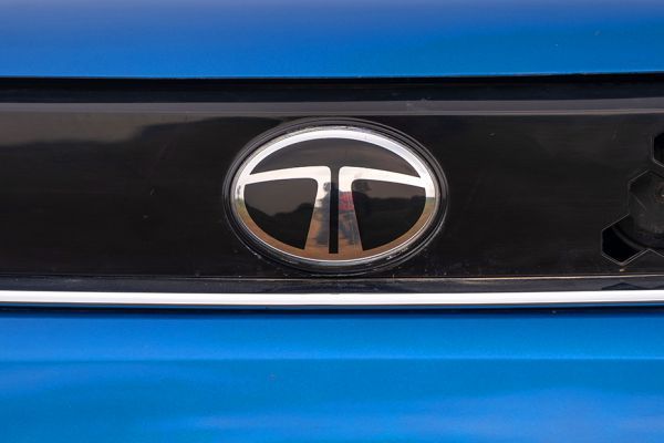 Tata Punch 2021-2026 Price, Images, colours, Reviews & Specs