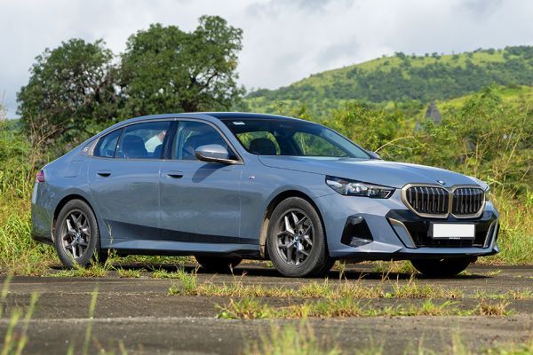 BMW 5 Series 530Li - On Road Price, RTO, Insurance, Features, Colours ...