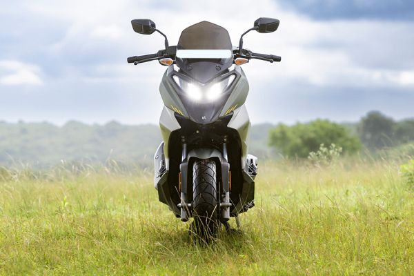 Hero Xoom 160 ZX - On Road Price, RTO, Insurance, Features, Colours ...