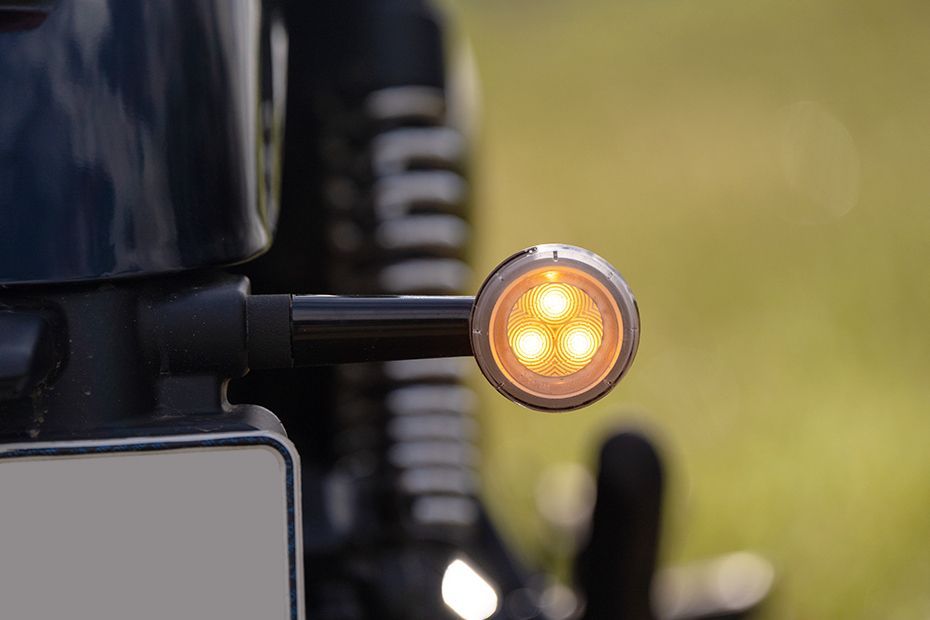 Royal Enfield Meteor 350 Images, Meteor 350 Photos & Videos, 360 view